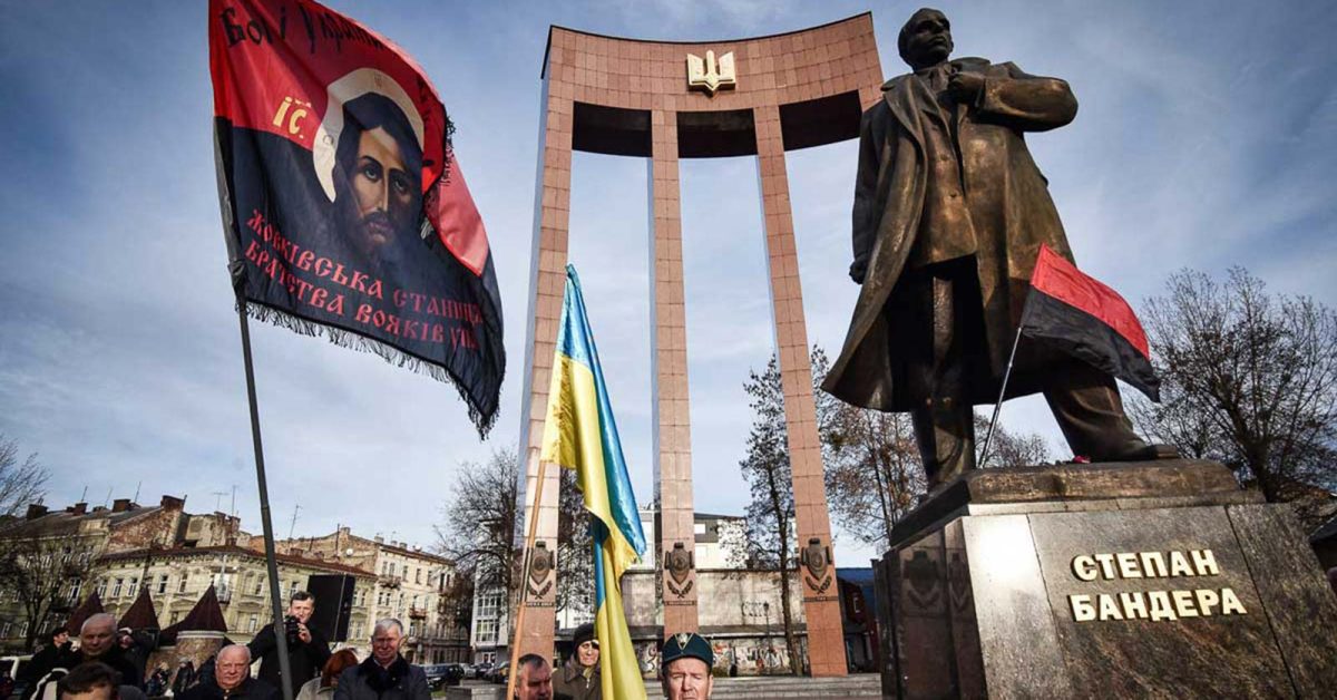 Heil Bandera, brüllt Selenski